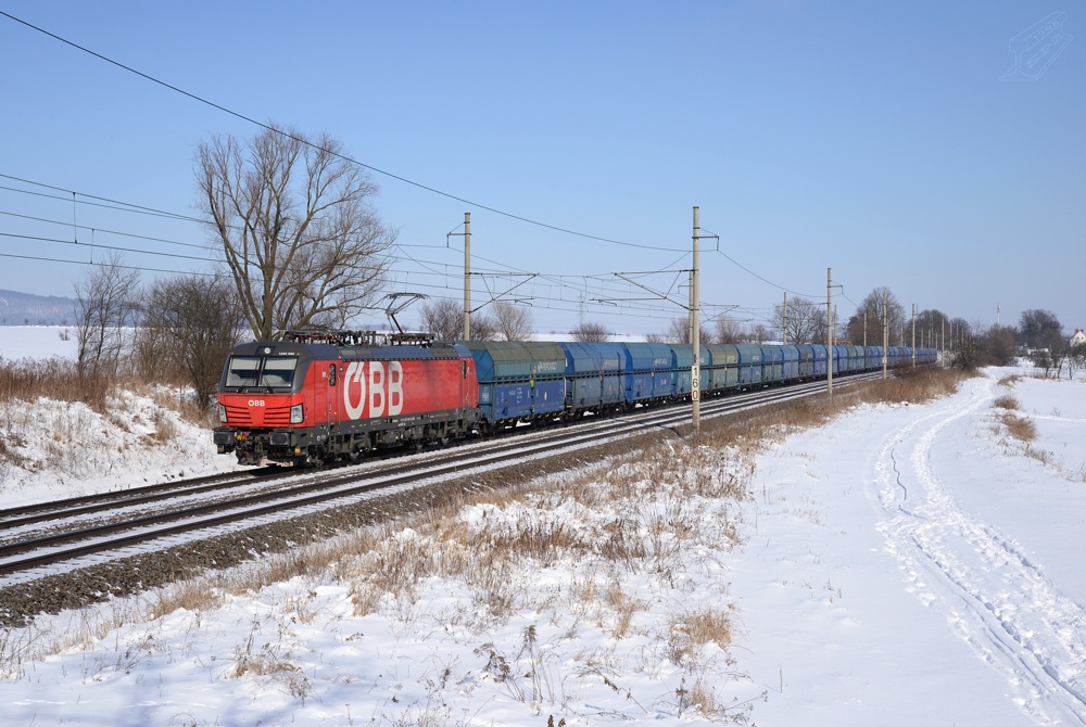 1293.060-0 [ 91 81 1293 060-0 ] stoupá okolo Jeseníku nad Odrou směrem ...